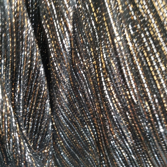 Zara | Tops | Zara Sparkle Metallic Crop Top | Poshmark